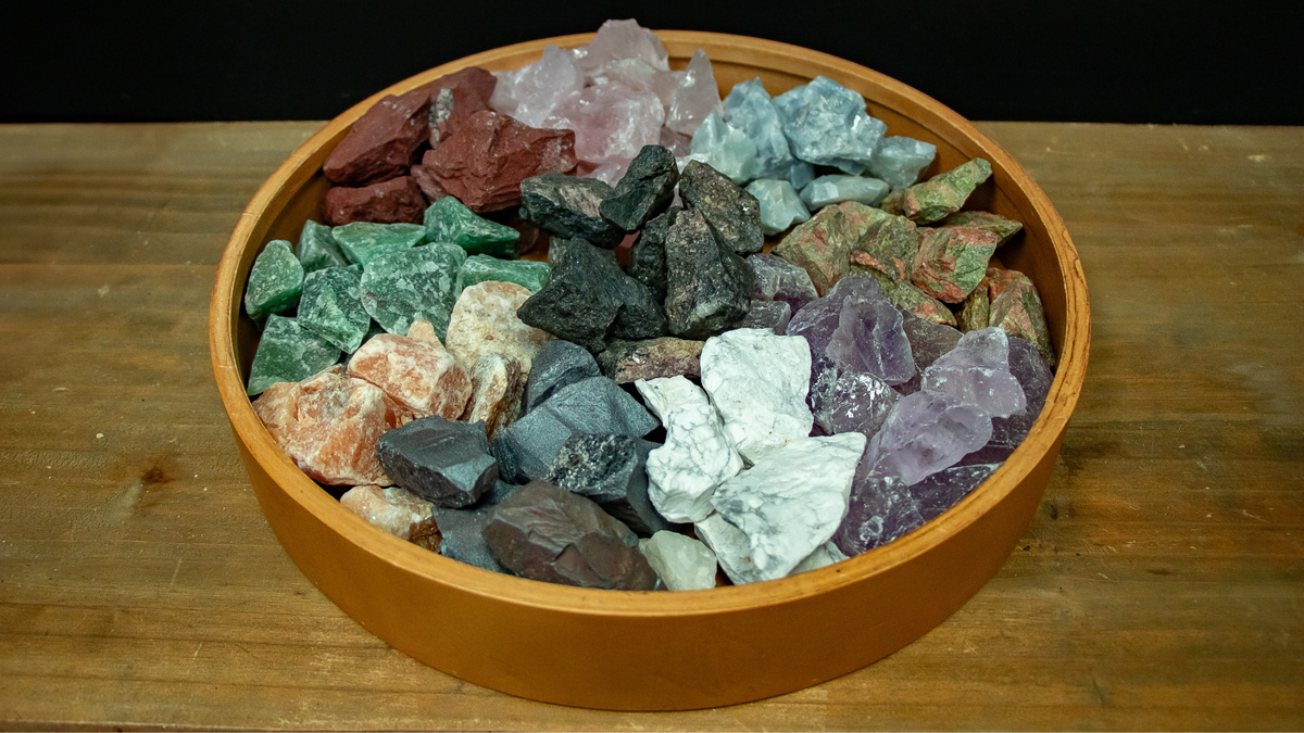 Rough Stones – Stoneage Natural Rocks