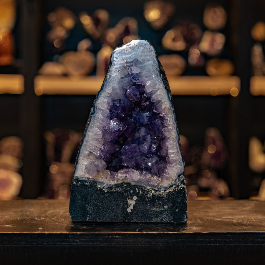 Stoneage Natural Rocks & Crystals